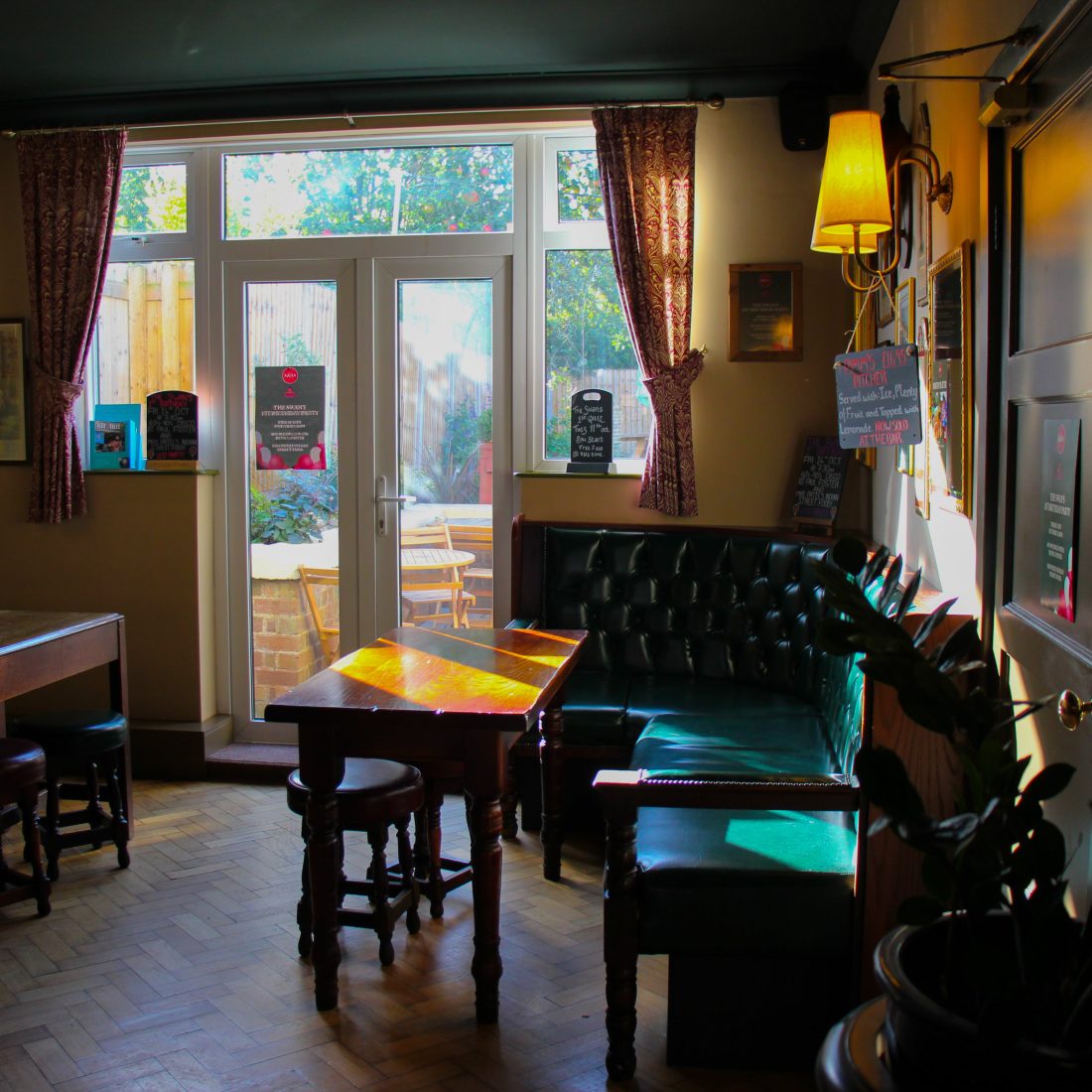 Gallery – The Swan, Amblecote